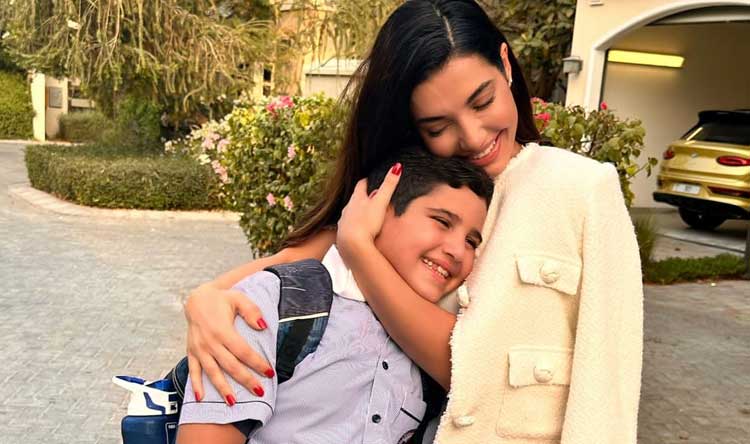 بالصور ـ ليال الاختيار تشارك أجواء عودة نجلها الى المدرسة Lebanese Forces Official Website