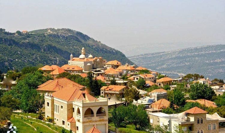 لجنة الطوارئ في بينو أقفلت مداخل البلدة - Lebanese Forces Official Website