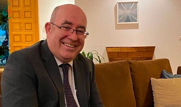 السفير البريطاني: تحدثت مع باسيل بصراحة شديدة - Lebanese Forces ...