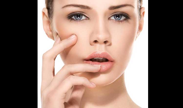 5 طرق للحصول على شفاه وردية - Lebanese Forces Official Website