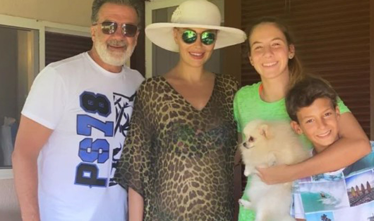 بالصورة: طوني بارود يحتفل بعيد ميلاد طليقته - Lebanese Forces Official ...