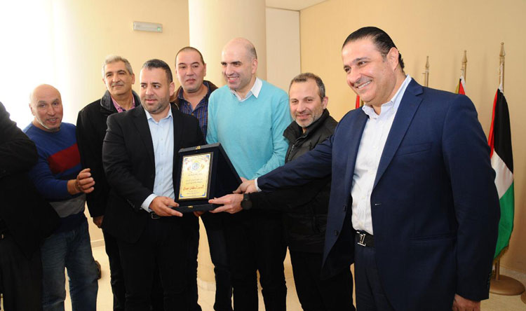 سعد اكد دعمه لمطالب صيادي الاسماك - Lebanese Forces Official Website