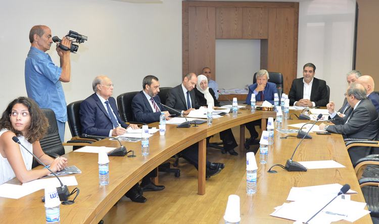 لجنة الإدارة أقرت معدلا إقتراح معادلة شهادة البكالوريا الدولية ...