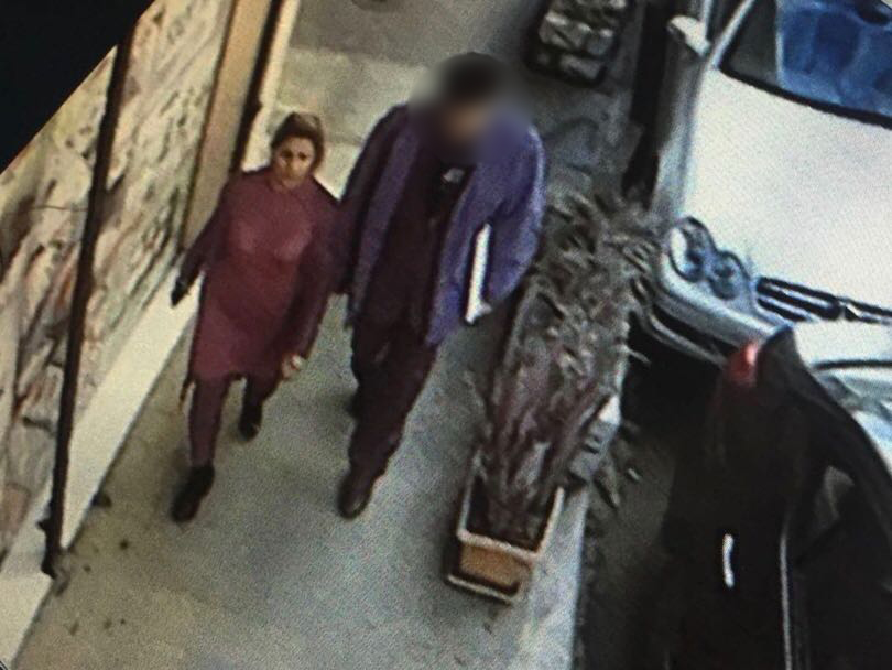 بالفيديو: تعميم صورة مشتبه بها بجرم احتيال وسرقة 100 ألف دولار ...