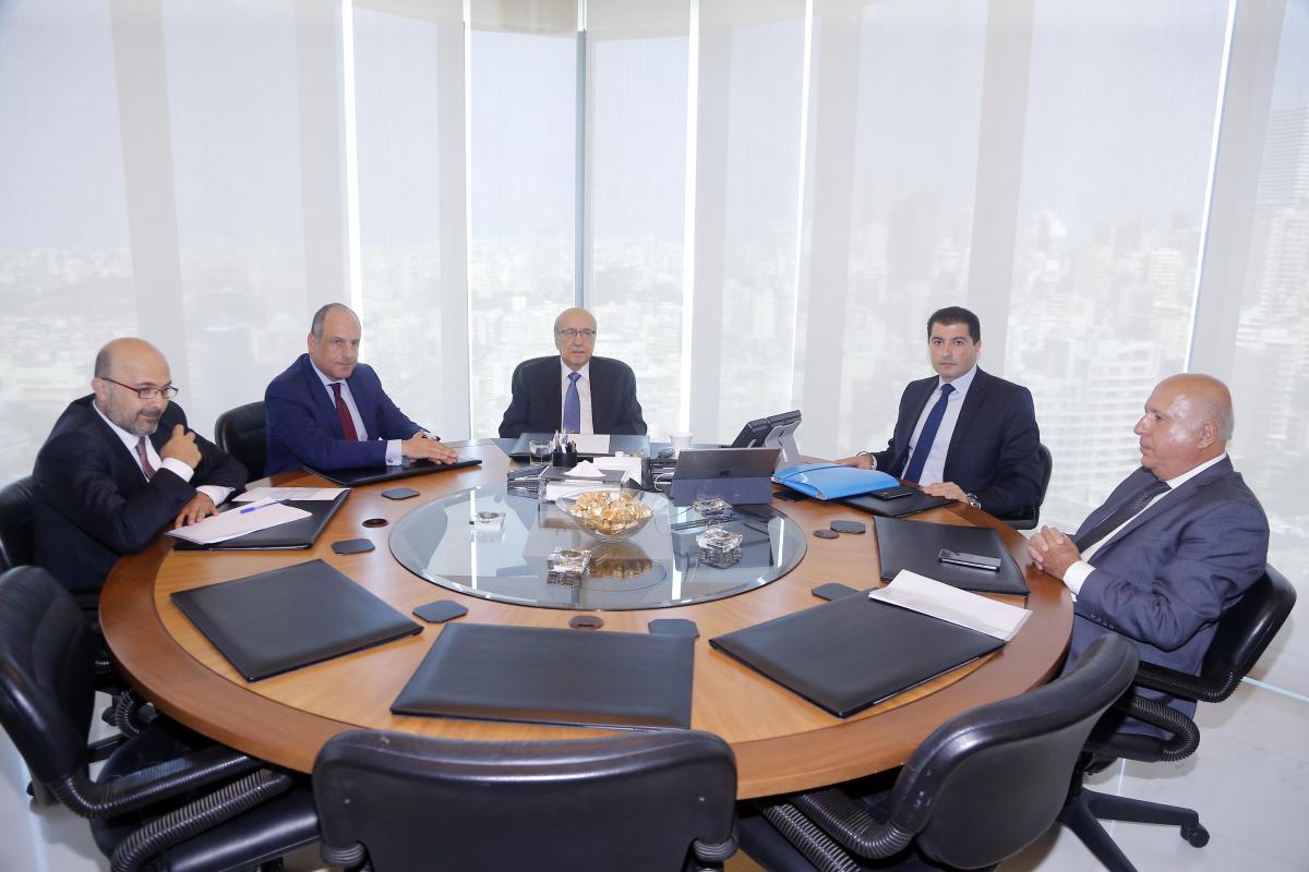 "المسيرة" - أزمة القروض السكنية تابع... بعد تعثّر الشركات إلغاء أعراس ...