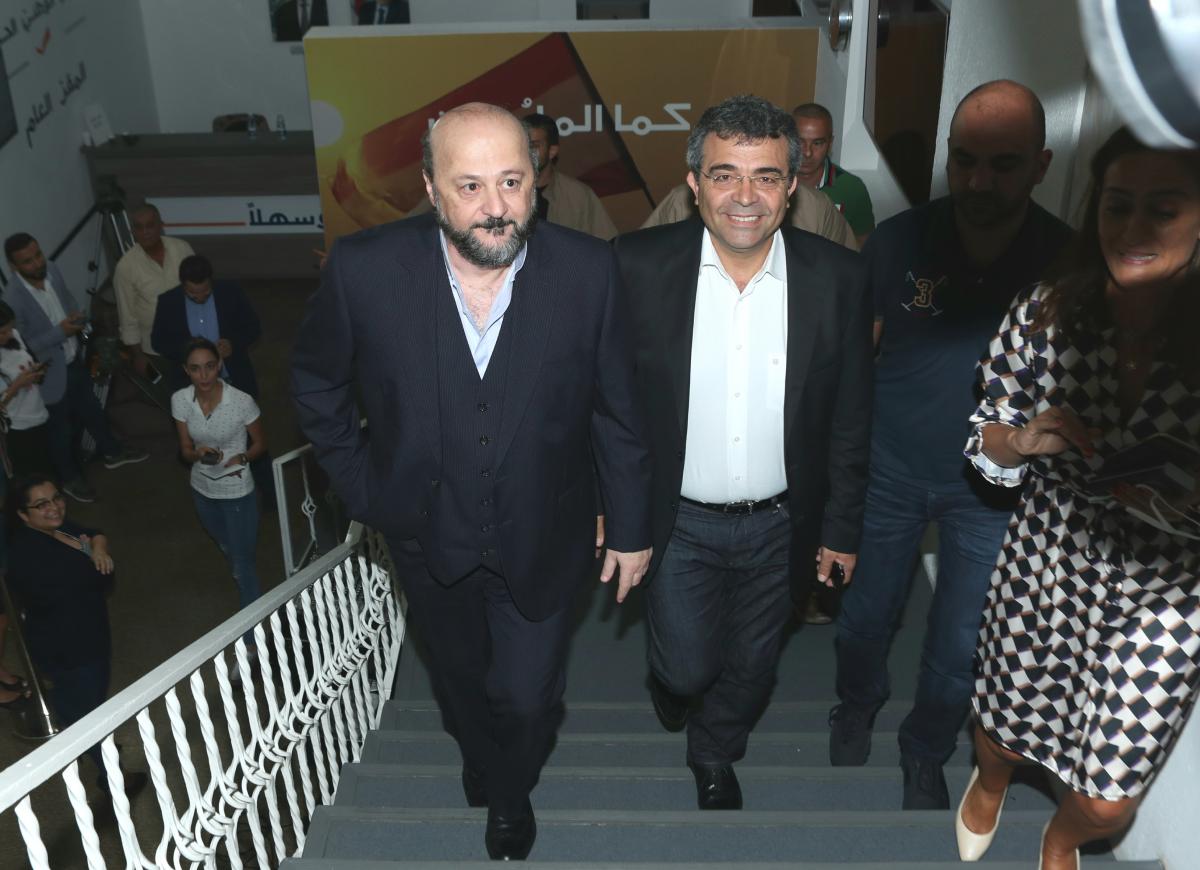 الرياشي من ميرنا الشالوحي: لاقوني عبيت الوسط - Lebanese Forces Official ...