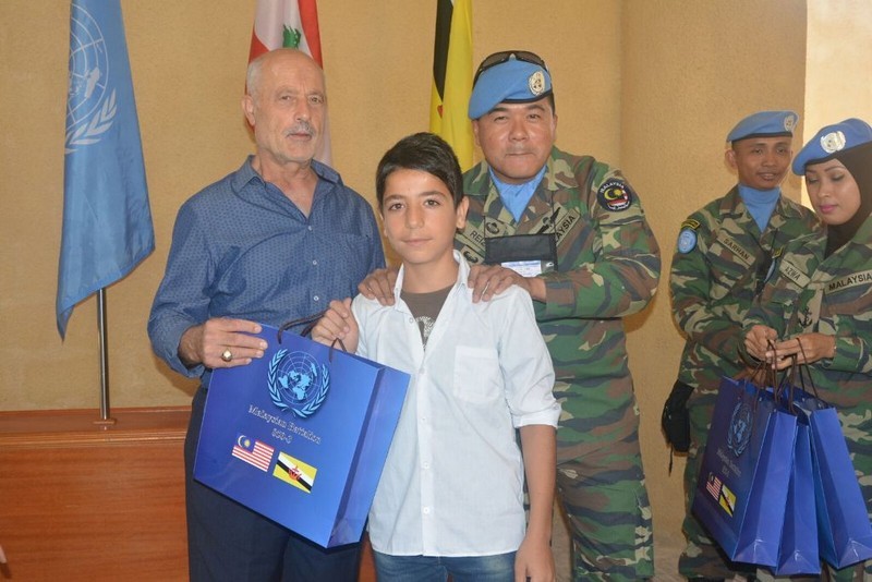 اليونيفيل:هبة ماليزية لمتوسطة معركة الرسمية في صور