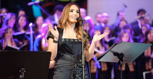 بالفيديو والصور: ترنيمتان من المرنمة ليال نعمة مطر بمناسبة عيد الميلاد ...