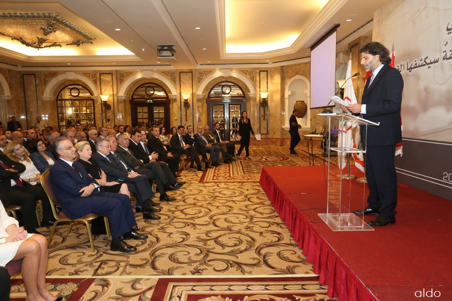 متى في حفل توزيع جوائز رمزي عيراني: لم يحققوا مع أحد خارج "القوات ...