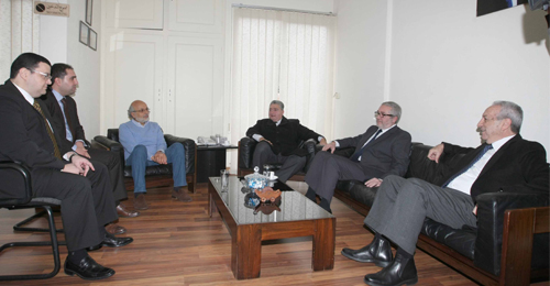 لقاء قيادي بين "القوات" و"الاشتراكي": لضرورة الالتفاف حول مفهوم الدولة ...