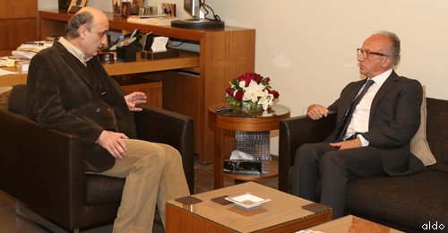 مرشحنا هو "الحكيم"... اندراوس من معراب: جعجع جريء وليس رجل تسوية ...