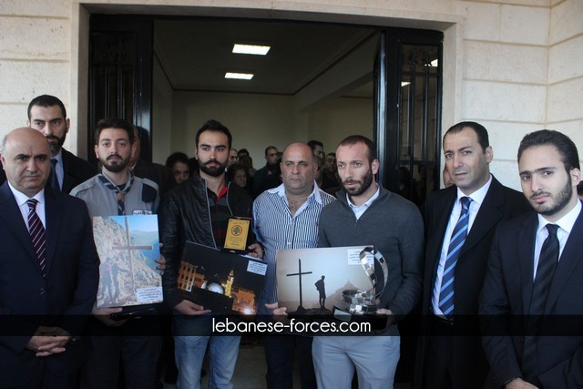 بالصور: في الذكرى السنوية الاولى... حلت نانسي بيننا في قداسها ومسابقتها