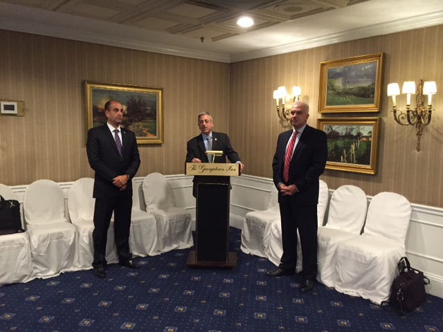 بالصور: اليوم الثالث من جولة كرم في واشنطن