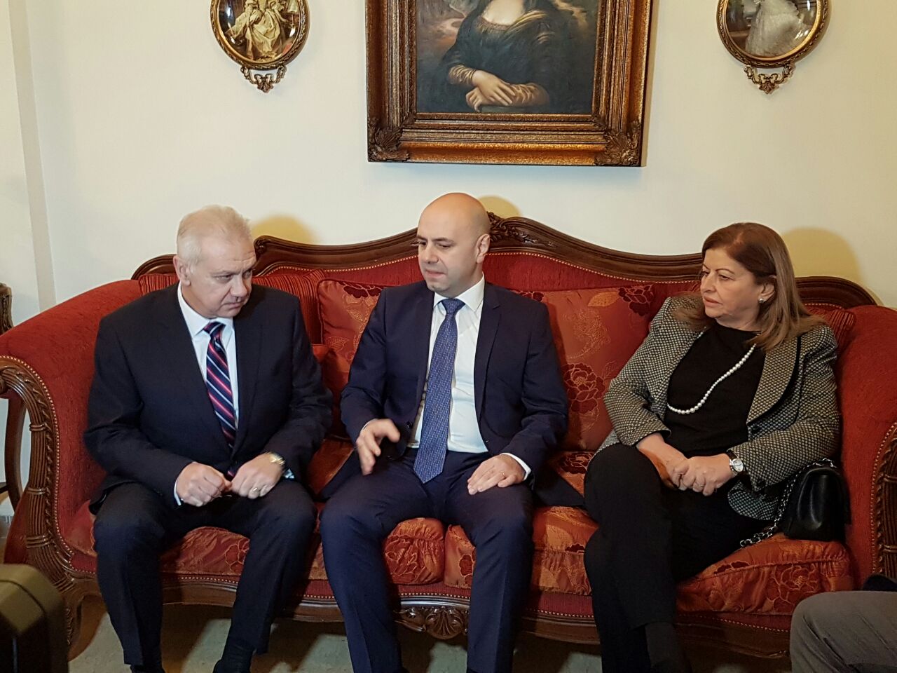 بالصور- حاصباني يجول في الكورة: أعد بإنشاء مركز رعاية صحية في القضاء ...