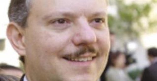 شخصيات ووفود أمت ضريح باسل فليحان في الذكرى العاشرة لاستشهاده ...