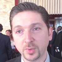 السنفور والـ C.V!! - Lebanese Forces Official Website